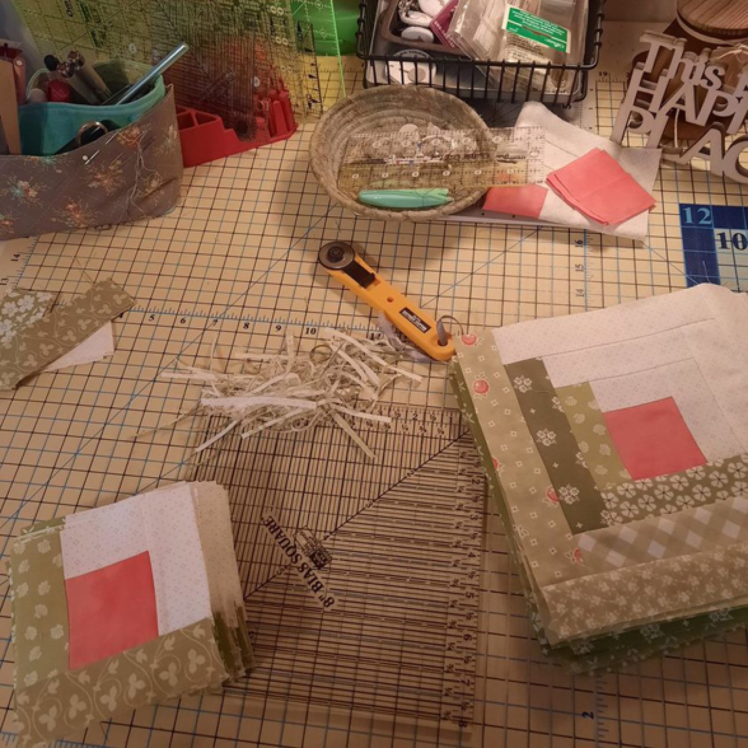 LOG CABIN SEW ALONG – WEEK FOUR | Fresh Figs