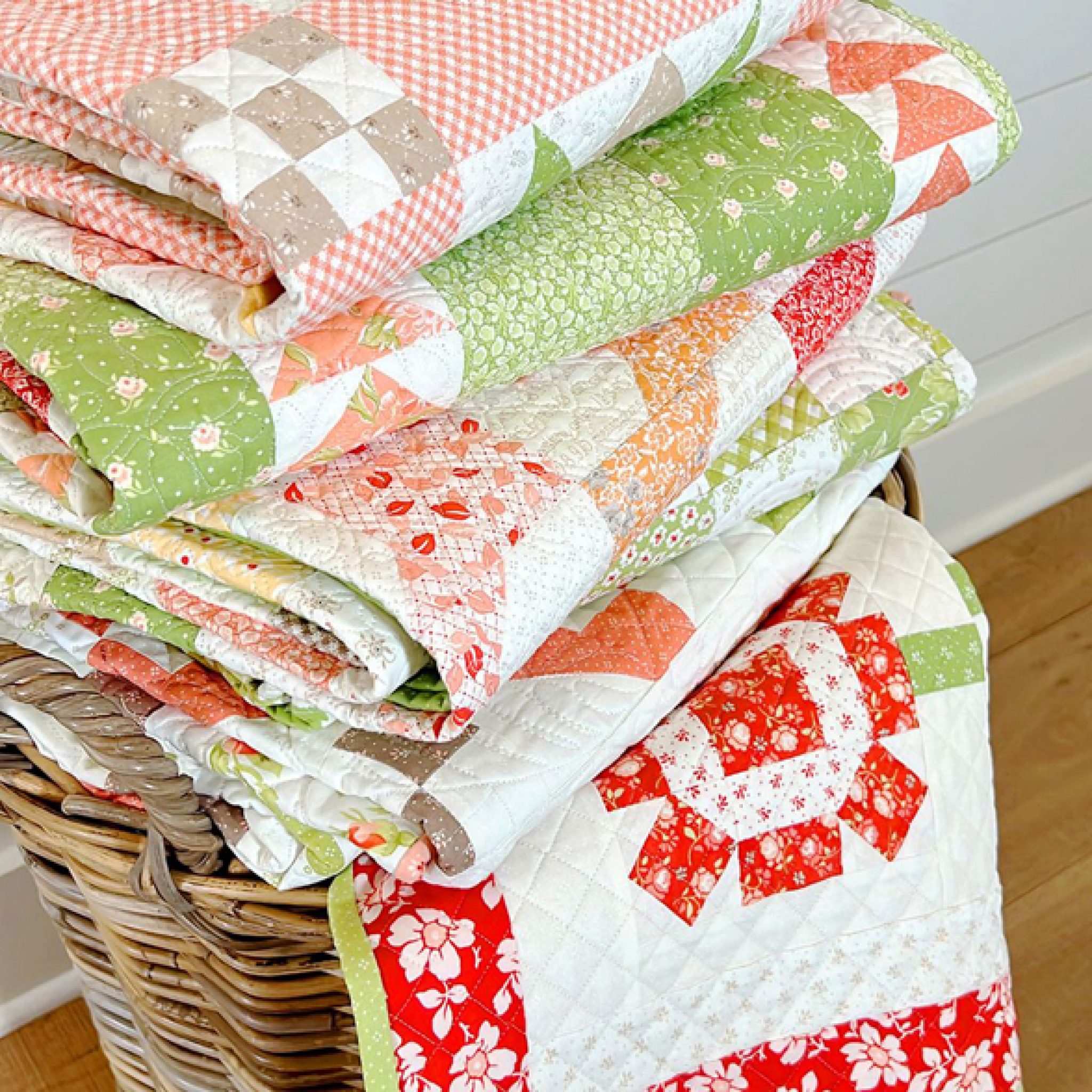 MODERN AMERICAN VINTAGE COLLAB: FRUIT SALAD QUILTER’S CLAPPERS | Fresh Figs