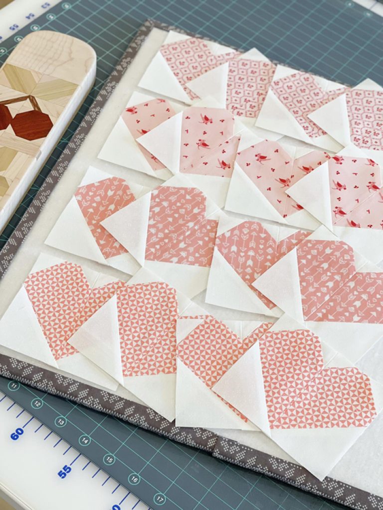 WINTERTIME MAGIC ROW BY ROW SEW ALONG: WEEK THREE | Fresh Figs